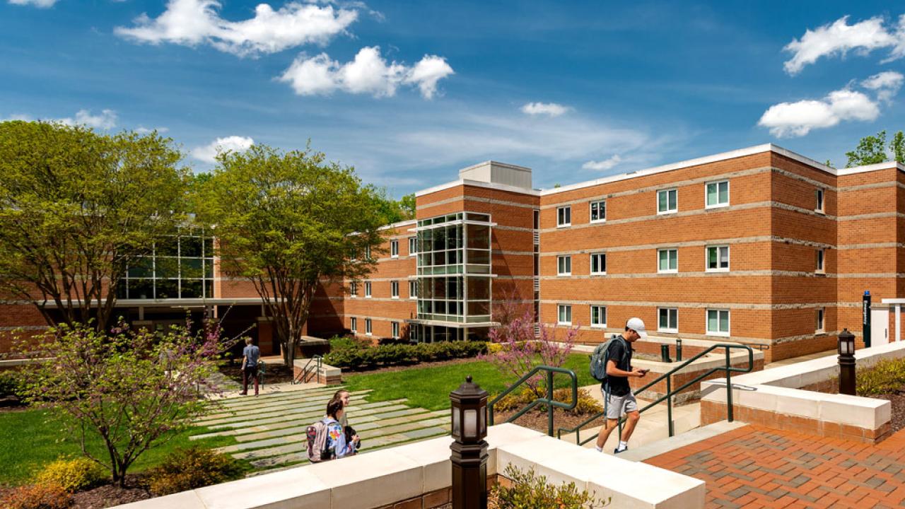 Oak Hall | Housing and Residence Life